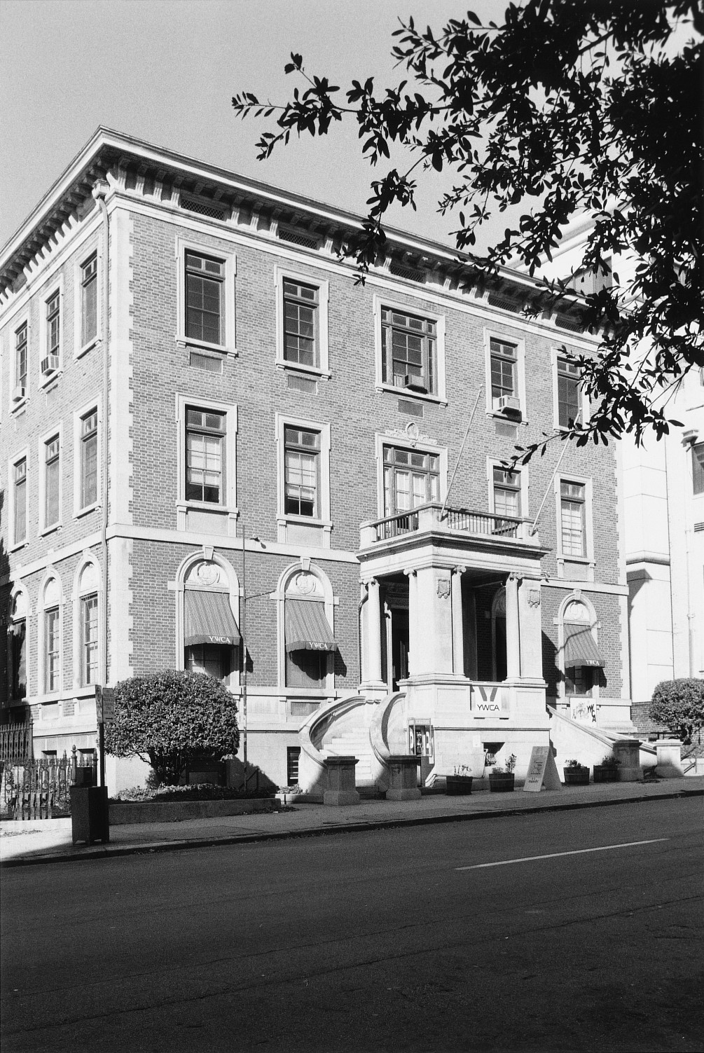 DHR – Virginia Department of Historic Resources » 127-0300 YWCA Building