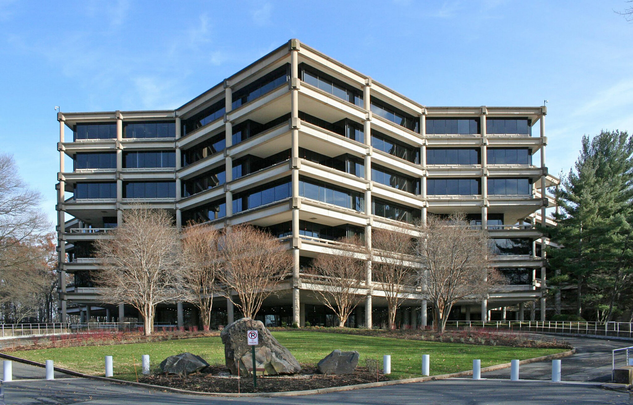 U.S. Geological Survey National Center – DHR