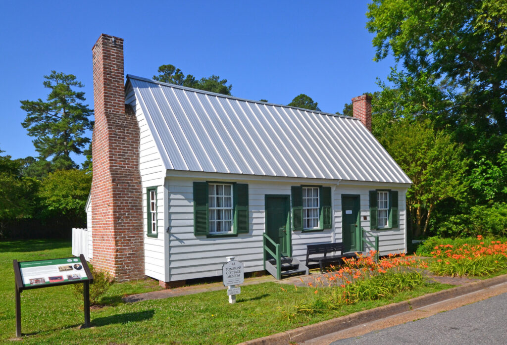 Mathews County Courthouse Square – DHR