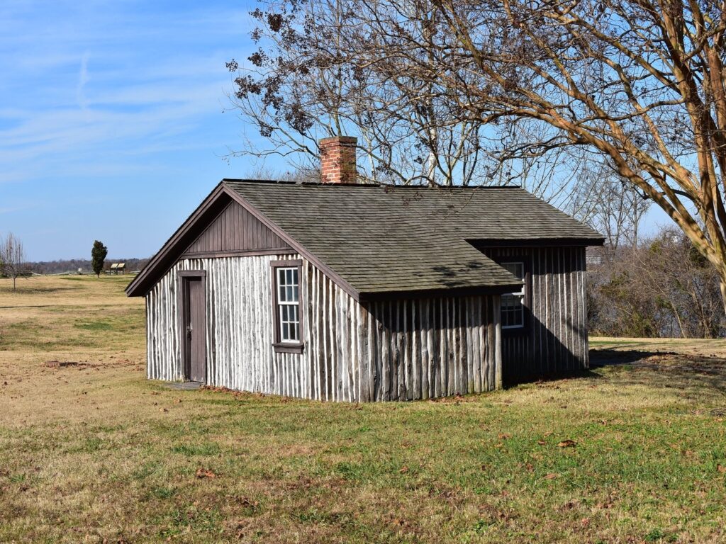 Appomattox Manor – DHR