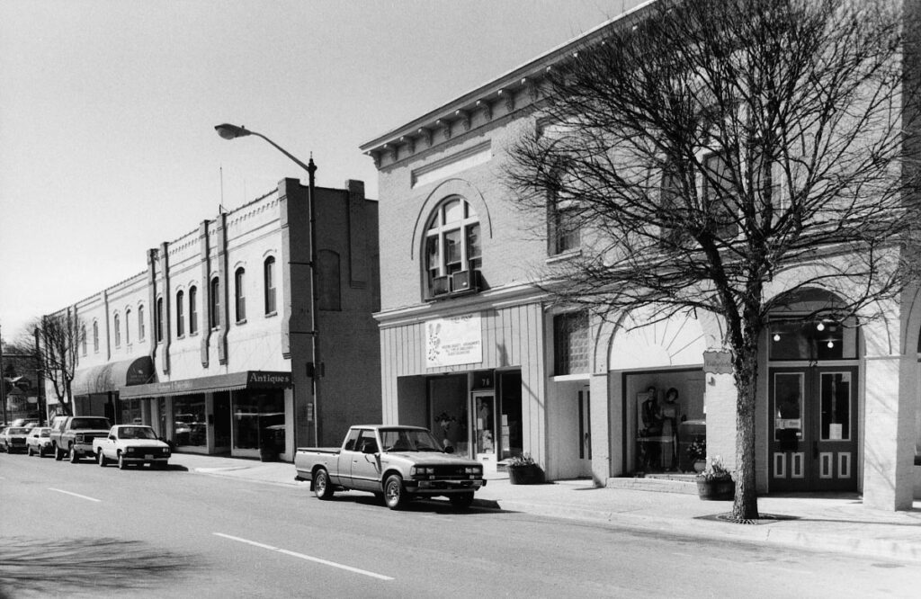Pulaski Historic Commercial District – DHR