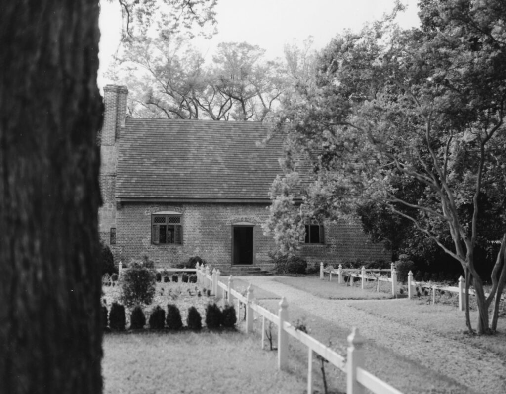 Adam Thoroughgood House – DHR